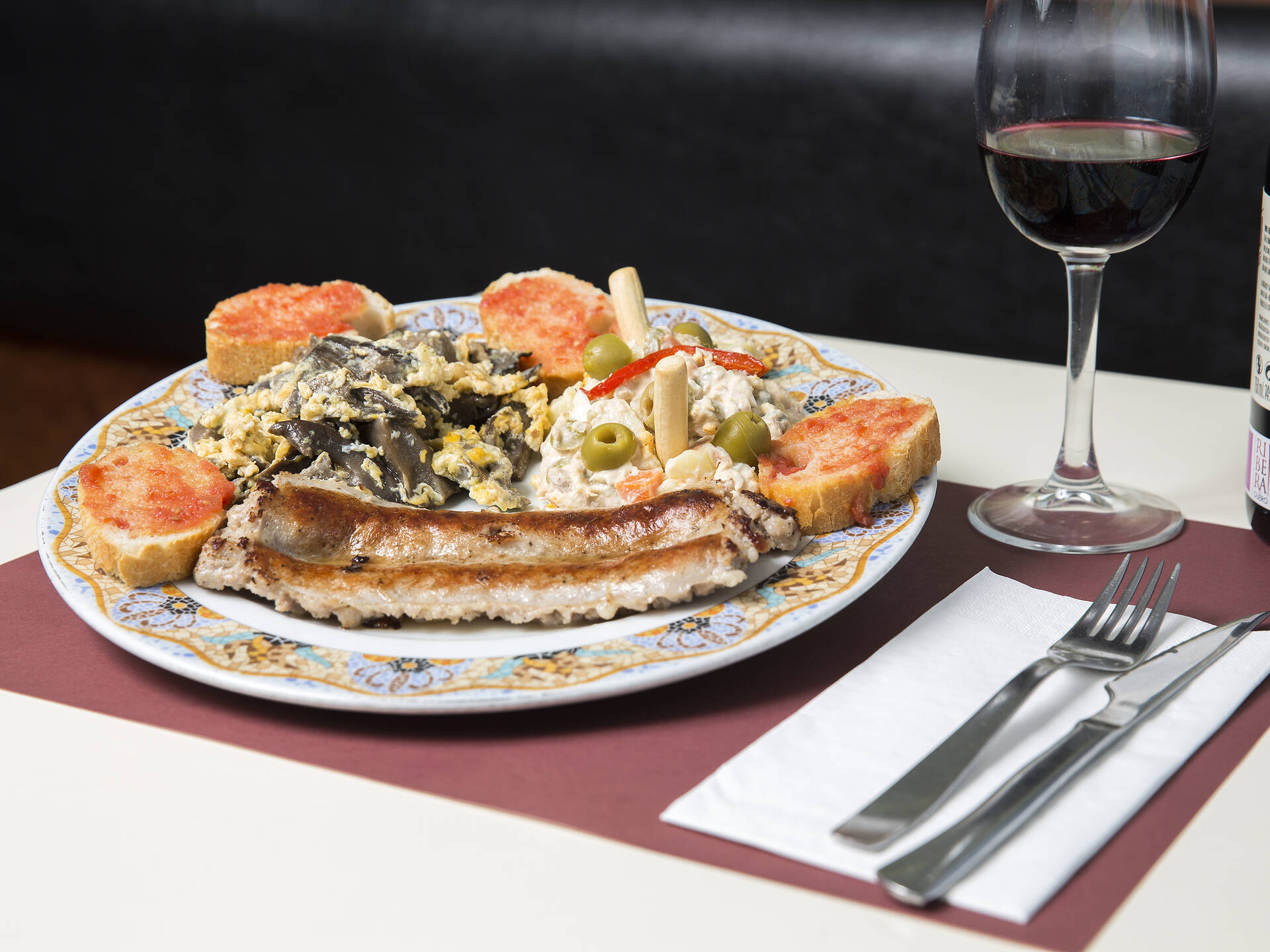 17 Best Cheap Eats in Barcelona | Best Cheap Restaurants