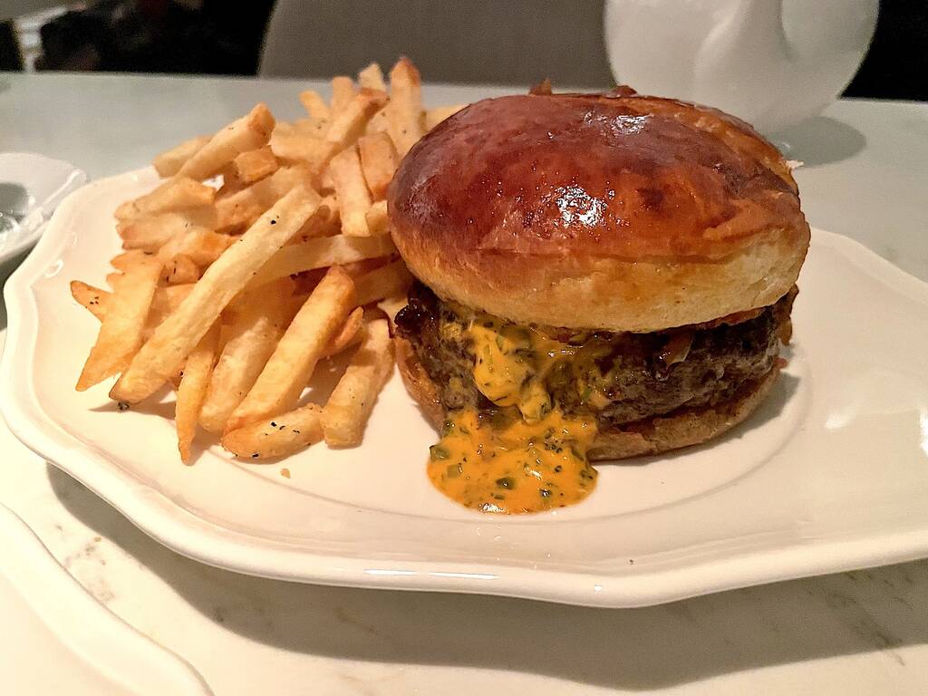 10 Best Secret Off-Menu Dishes in Los Angeles Worth Trying