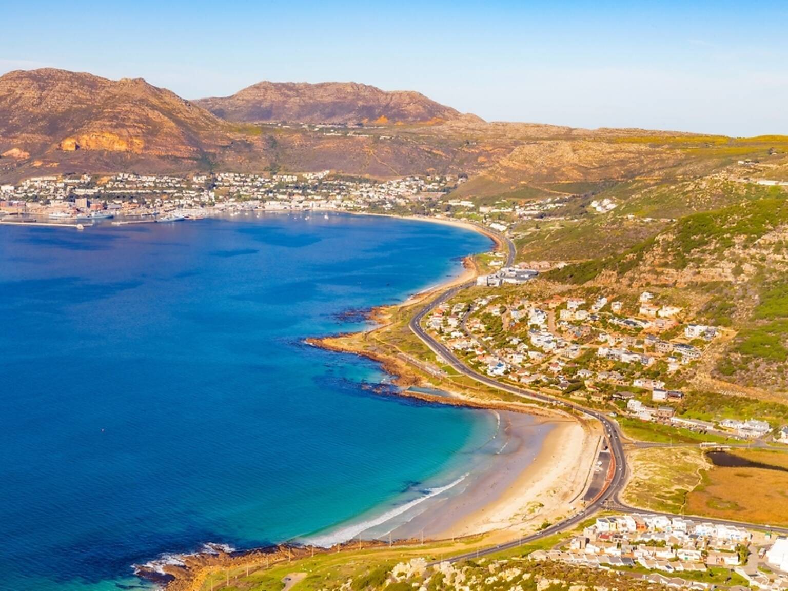 19 Best Beaches in Cape Town for Surfing, Relaxing and Fun