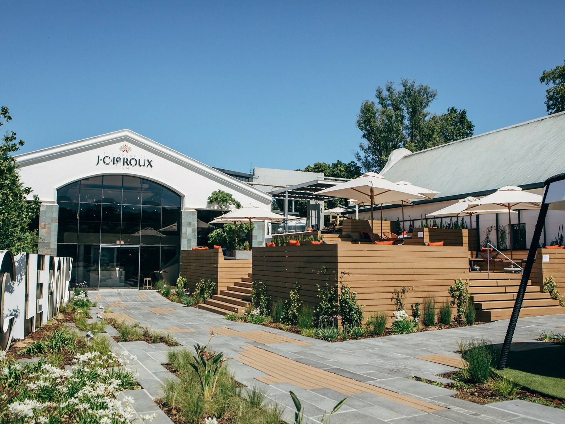 13 Best Wine Estates and Farms in and around Cape Town in 2023