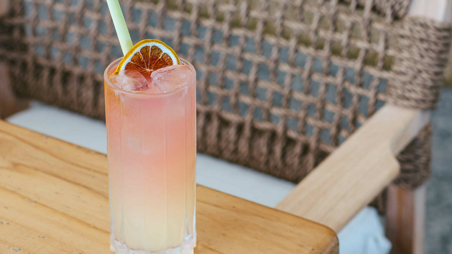 Level 6 Rooftop | Restaurants in West Coconut Grove, Miami