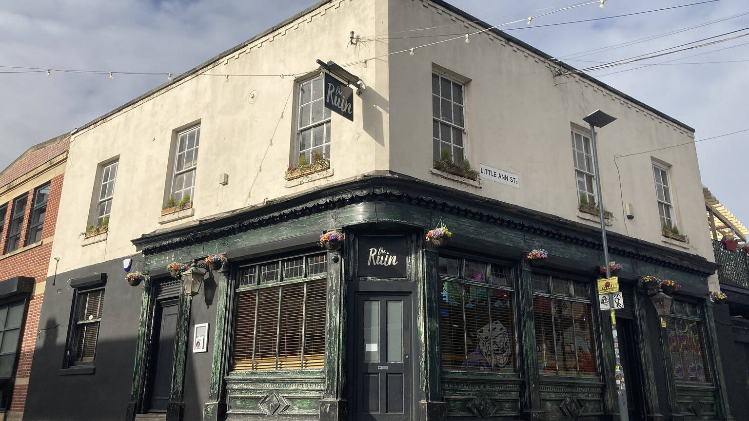 25 Best Bars In Birmingham For Going Out Out