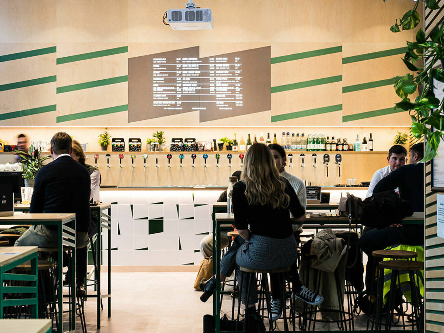 26 Best Bars in Birmingham to Drink At