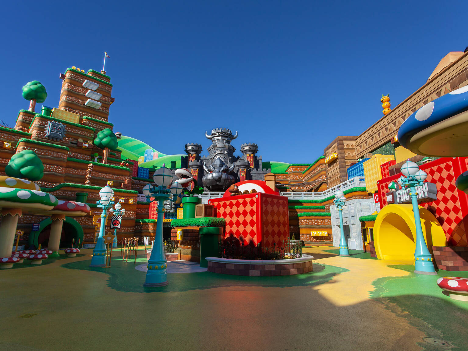 Super Nintendo World Hollywood: Ticket Prices, Reservations ...