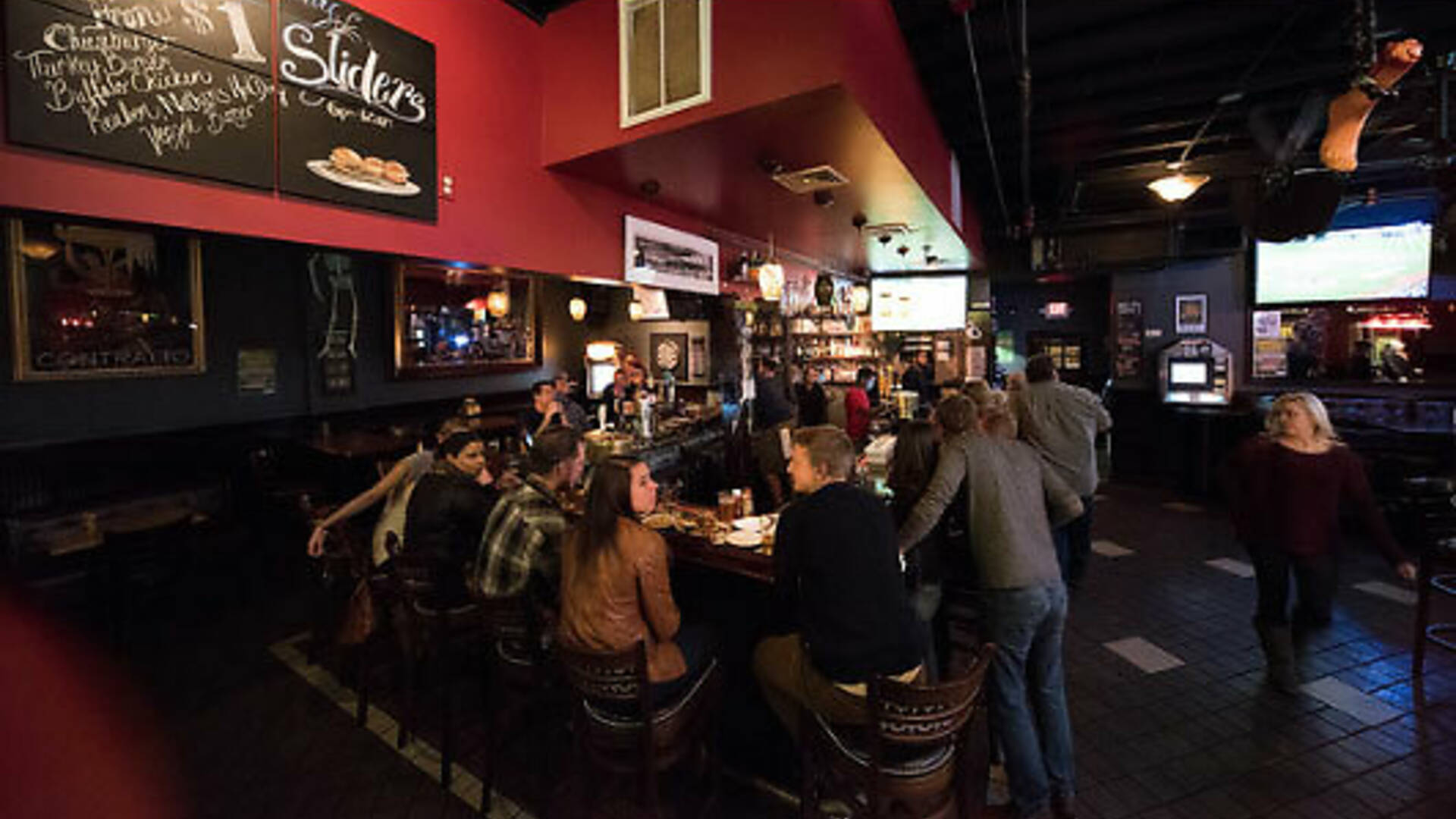 Best Sports Bars in Boston: 17 Spots with Big Screen TVs