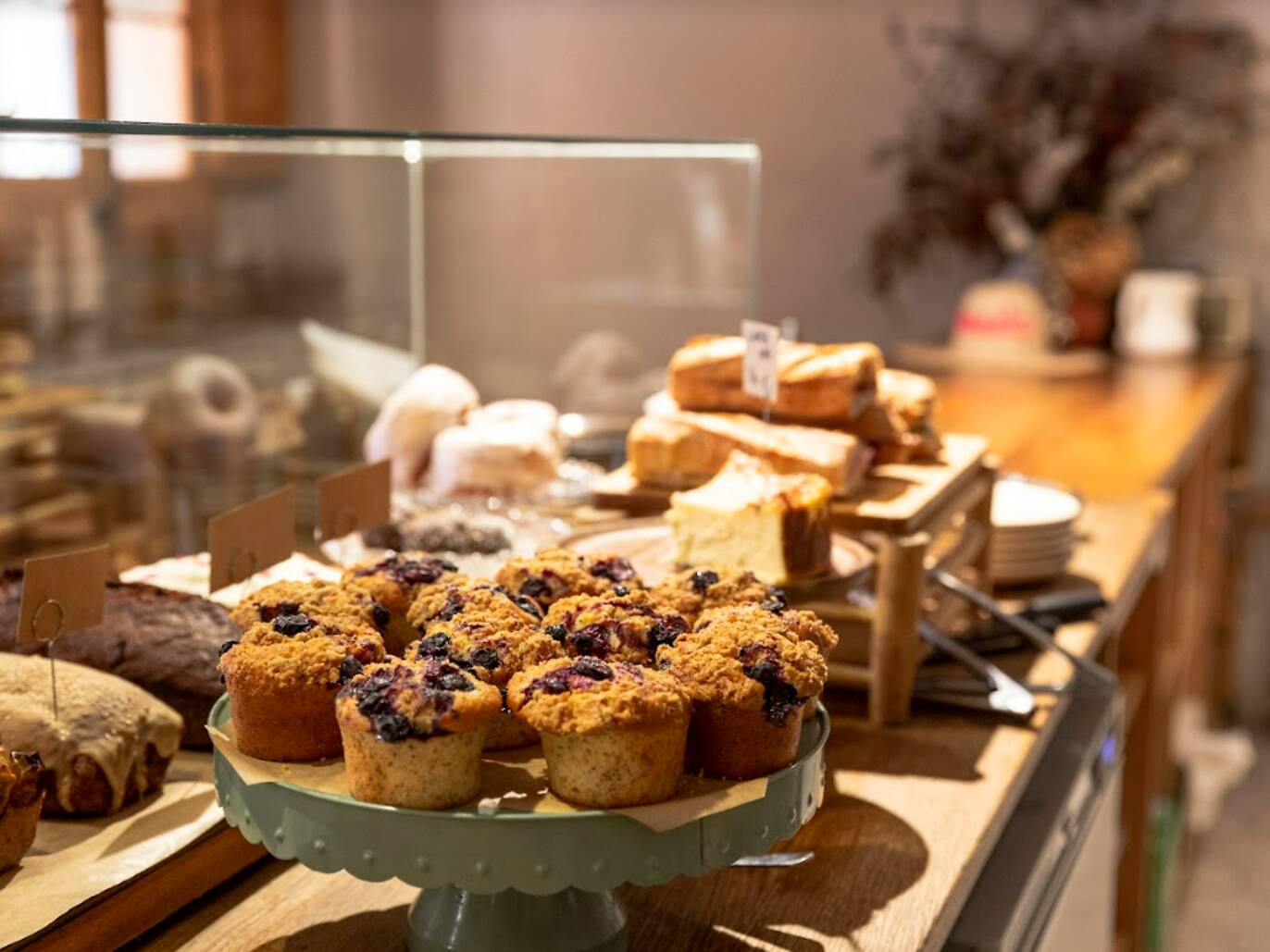 13 Best Cafés And Coffee Shops in Barcelona, By Local Critics