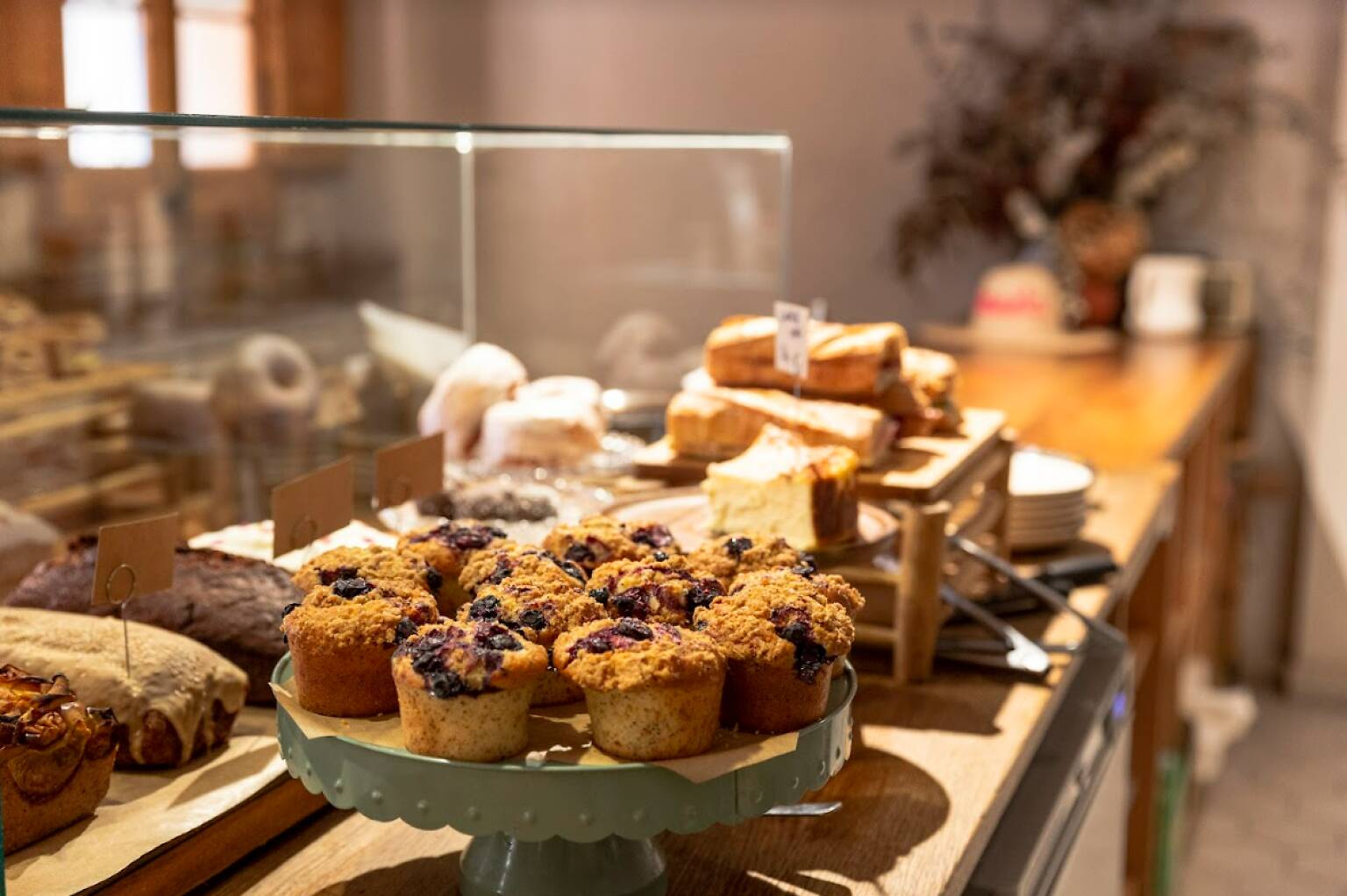 13 Best Cafés And Coffee Shops in Barcelona, By Local Critics