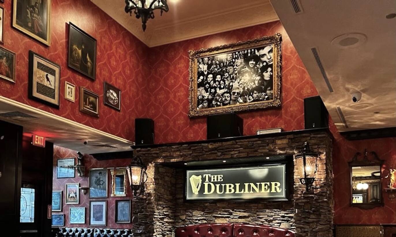 12 Best Irish Pubs in Boston For a Pint and Live Music