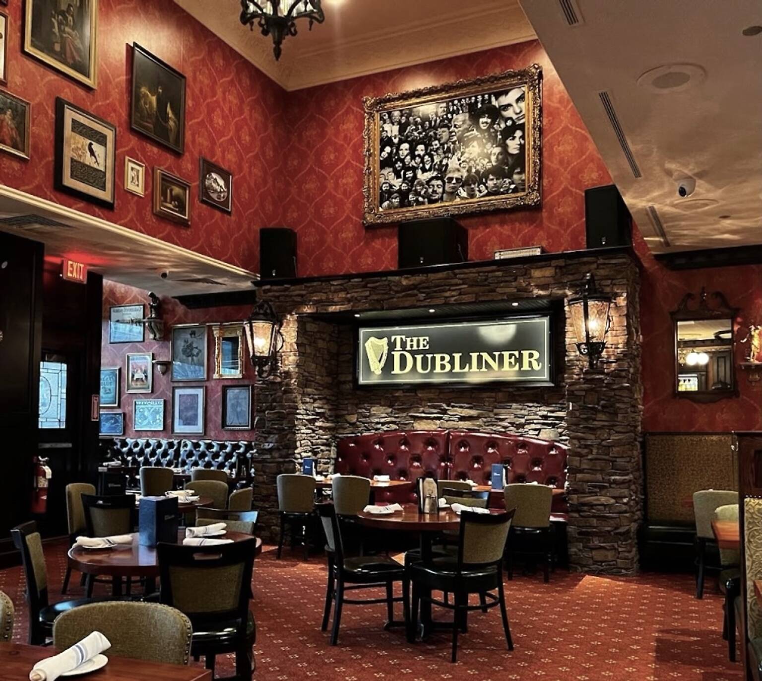 12 Best Irish Pubs in Boston For a Pint and Live Music