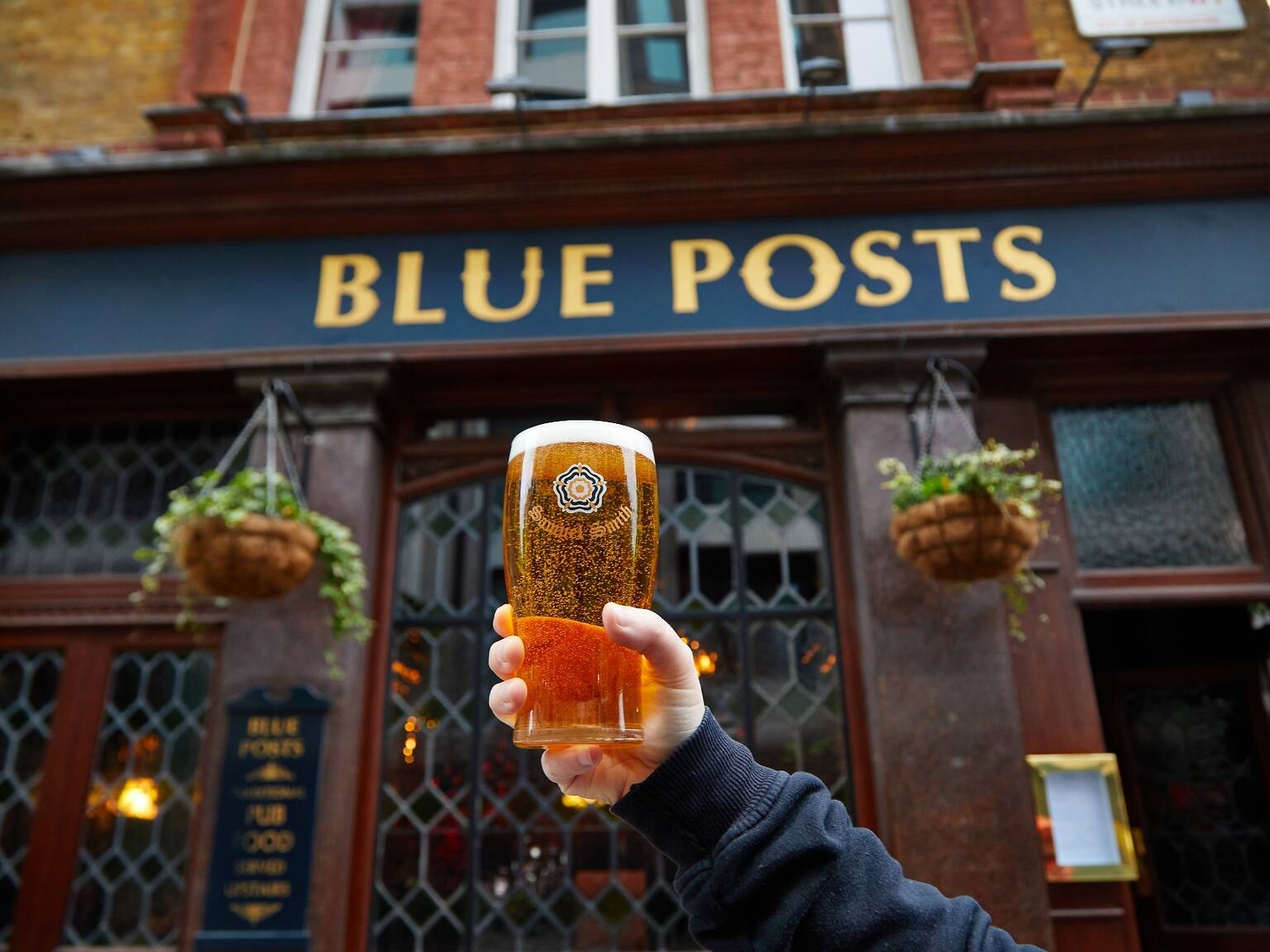 9 Best Pubs In Fitzrovia