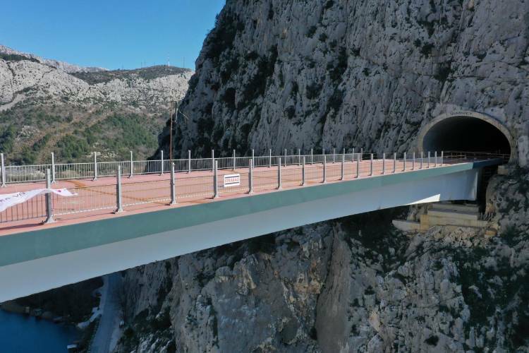 New Omiš road bridge in central Dalmatia, Croatia, now complete