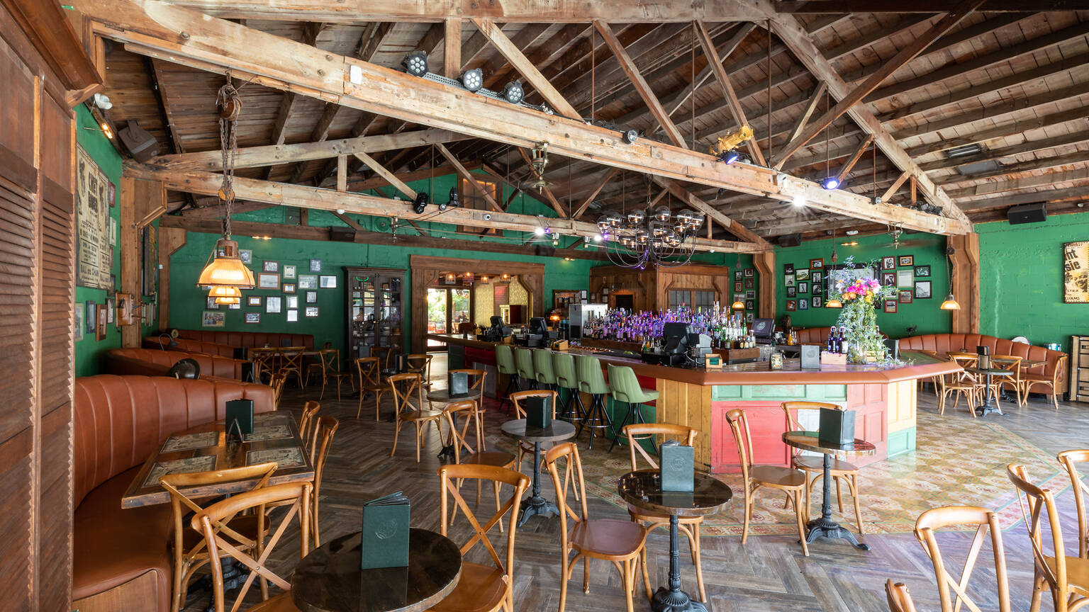 18 Unique Birthday Ideas in Miami—From Boozy Brunches to Boat Parties