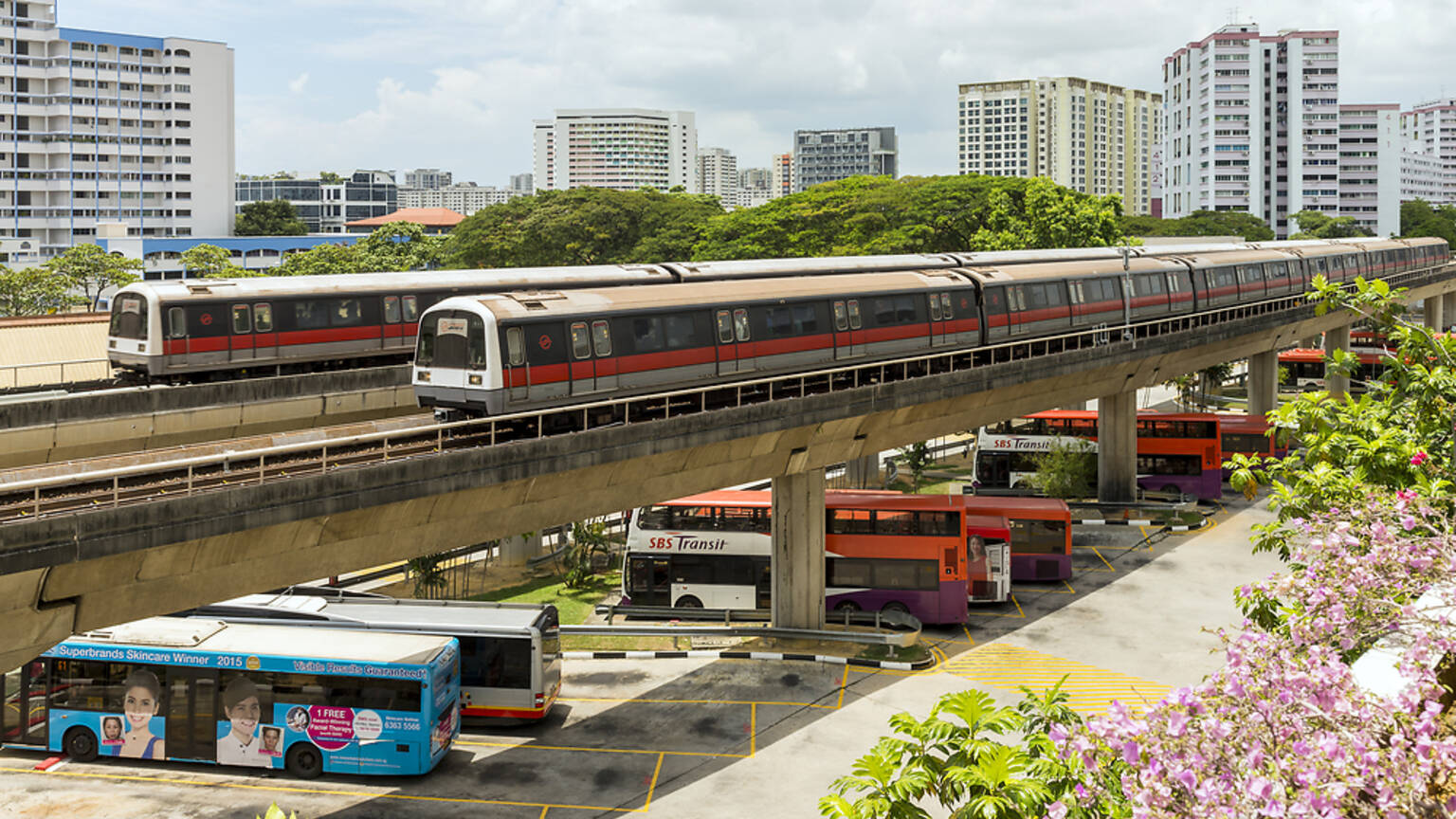 19 Cities With the World’s Best Public Transport, According to Locals