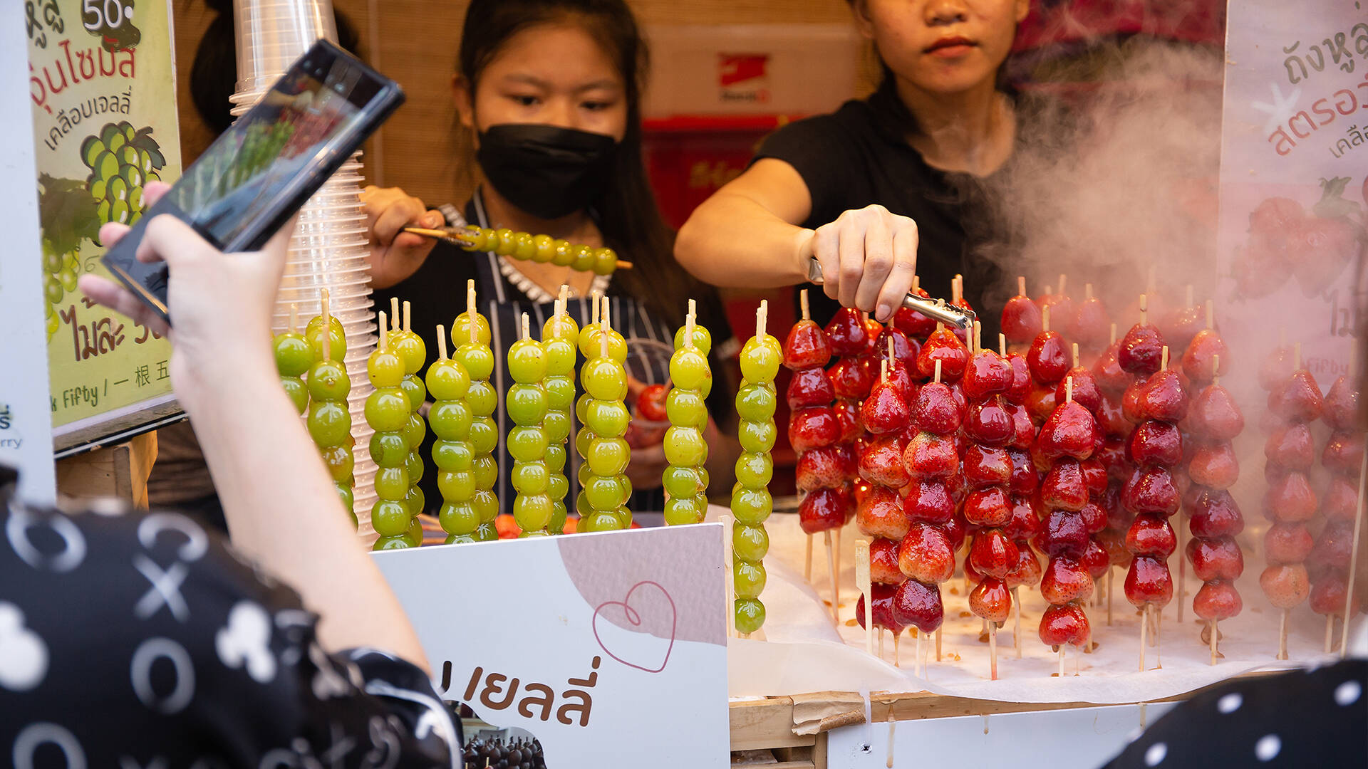 Jodd Fairs | Things to do in Huai Khwang, Bangkok