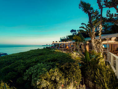 16 Best Malibu Restaurants and Bars for Oceanfront Eats