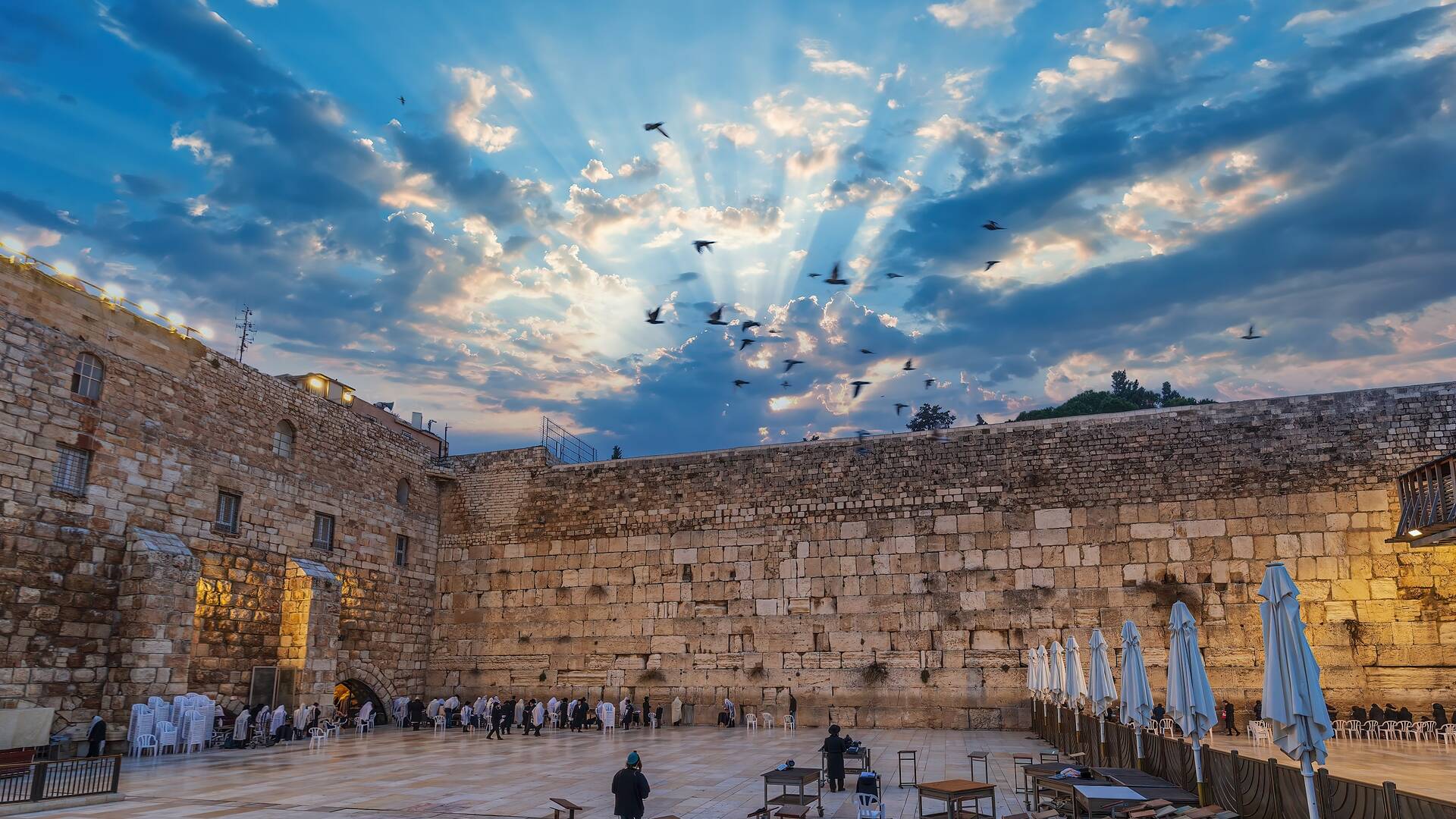The Wailing Wall - The Kotel | Attractions in Jerusalem Old City, Israel