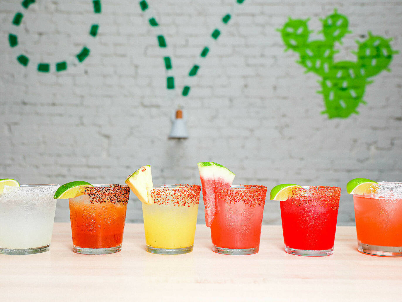 The Best Bars in Santa Monica, Ranked