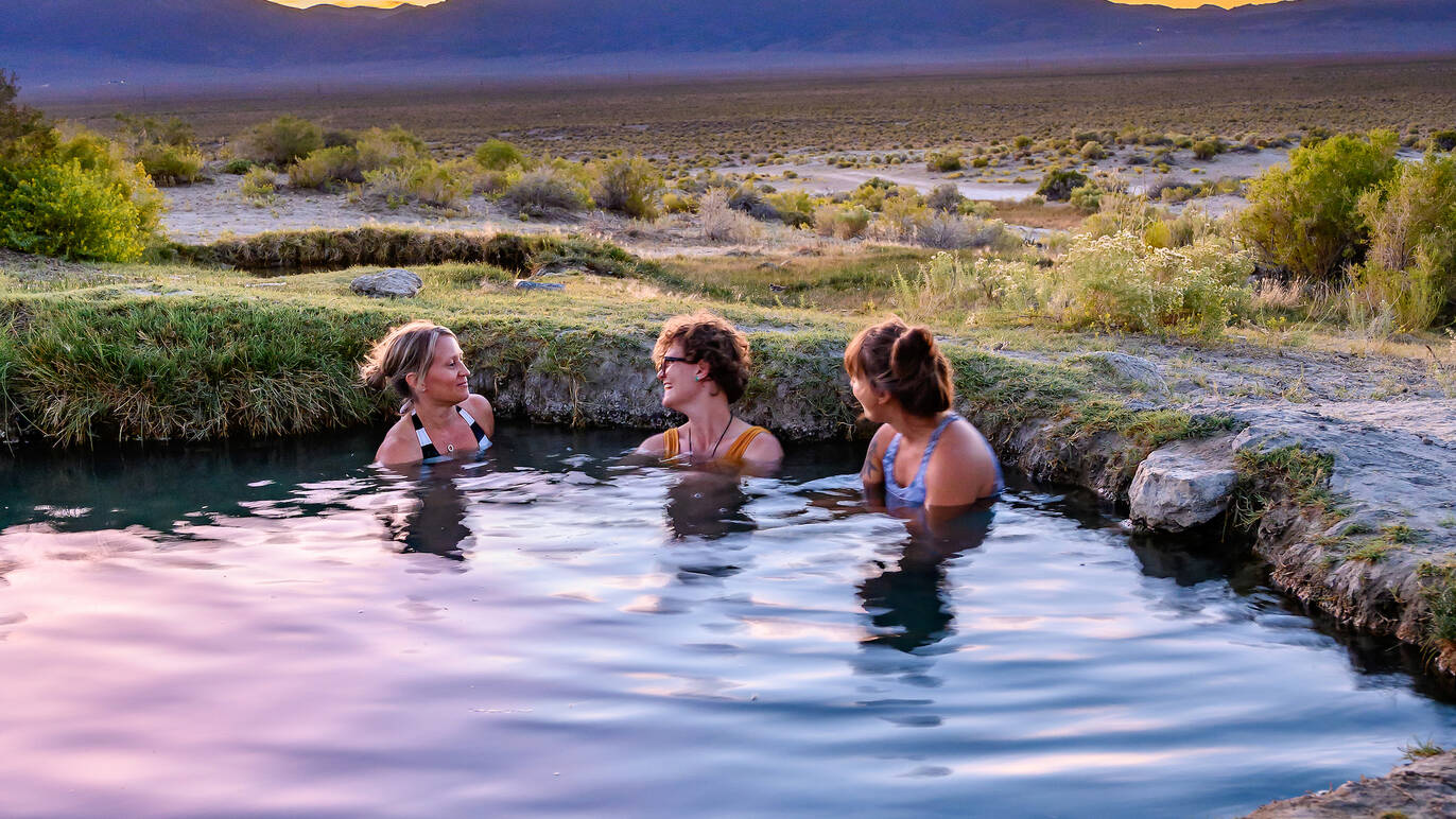 13 Best Natural Hot Springs In the US to Relax and Unwind