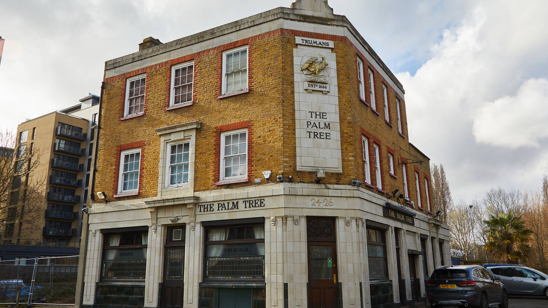 Palm Tree | Bars and pubs in Mile End, London