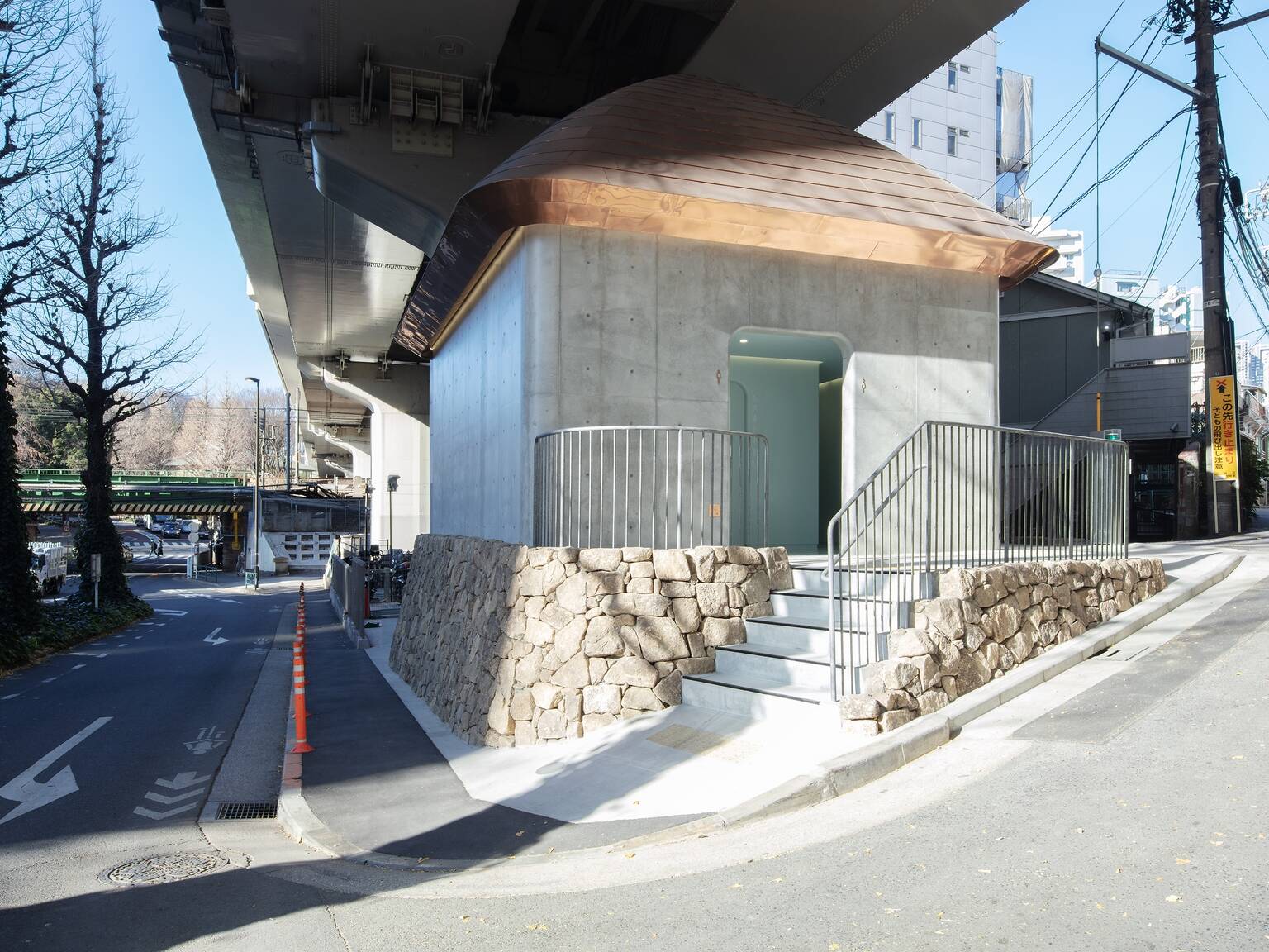 These are Tokyo's most amazing public toilets, designed by Japan's top ...