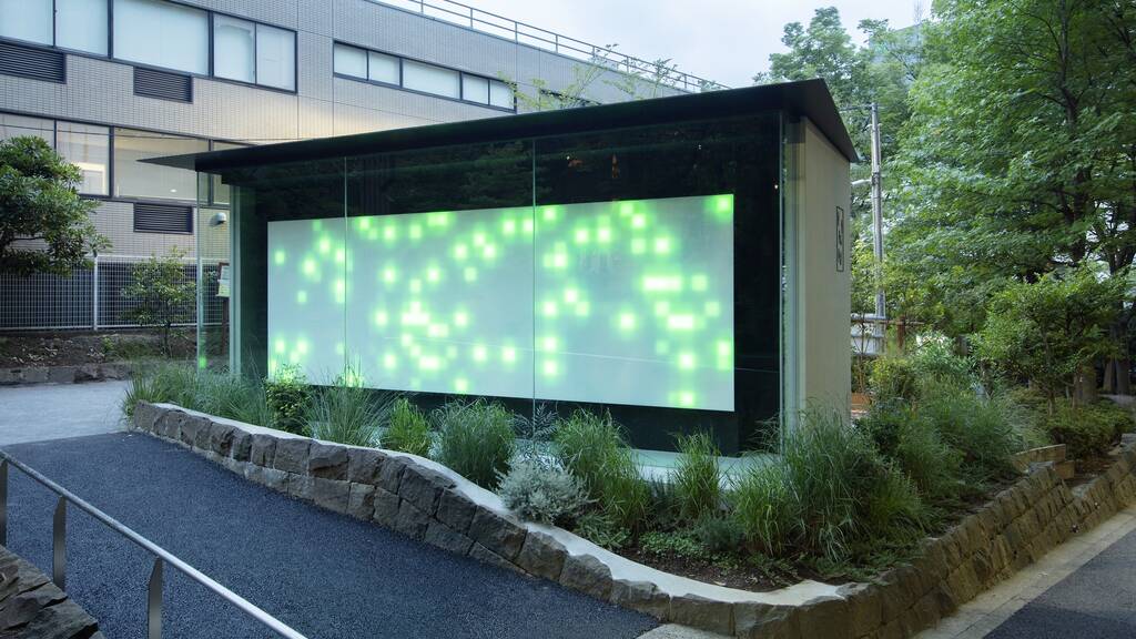 Tokyo now has three 3D billboards with cute, realistic animation