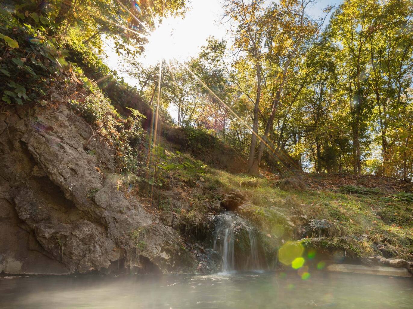13 Best Natural Hot Springs In the US to Relax and Unwind