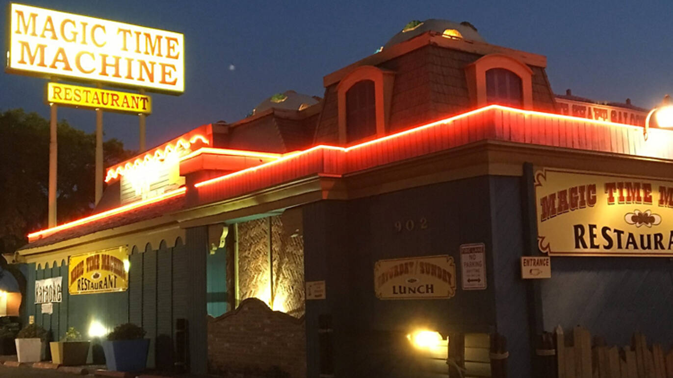 14 Best Themed Restaurants in the US You Should Try