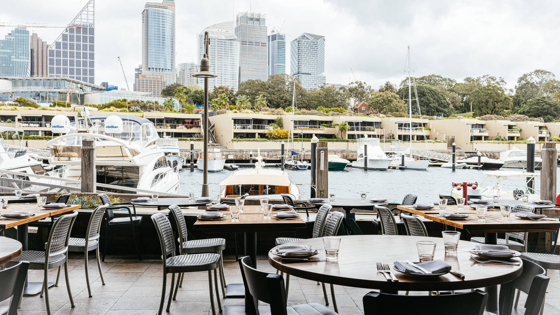 Kingsleys Woolloomooloo offers quality steak, seafood and views