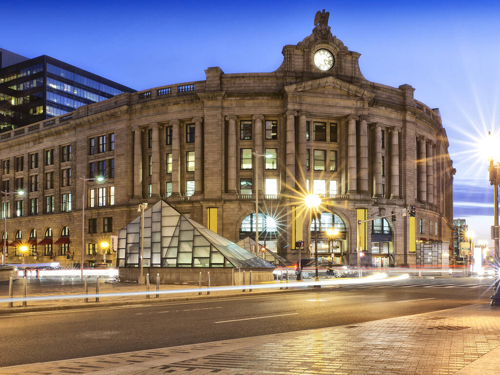22 Beautiful Train Stations in the U.S. to Visit Right Now