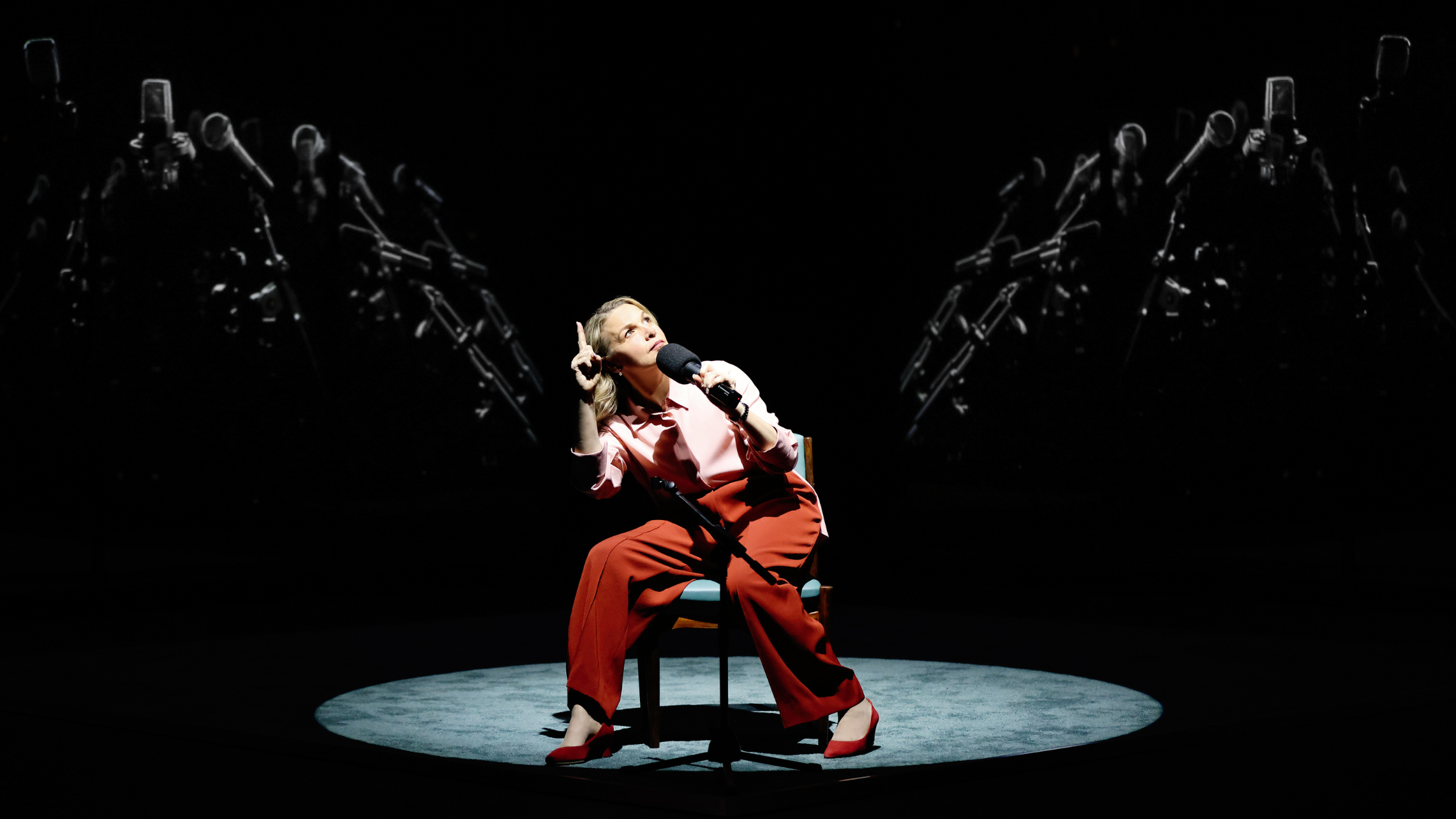 Julia is coming to Arts Centre Melbourne | Book tickets