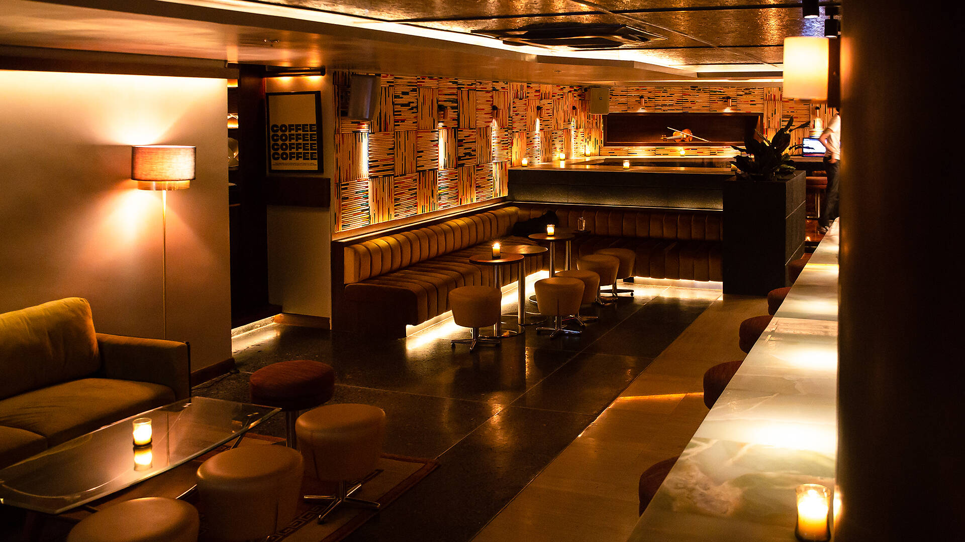 Rimshot บาร์ลำดับที่ 6 ของทีม Sugarray ที่ใส่ดนตรีในทุกองค์ประกอบของร้าน