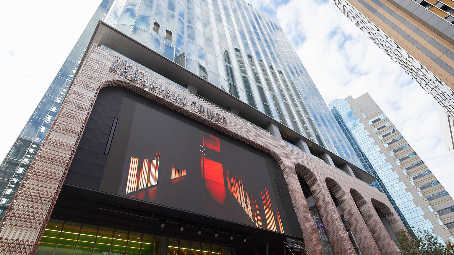 8 things to do at the new Tokyu Kabukicho Tower in Shinjuku