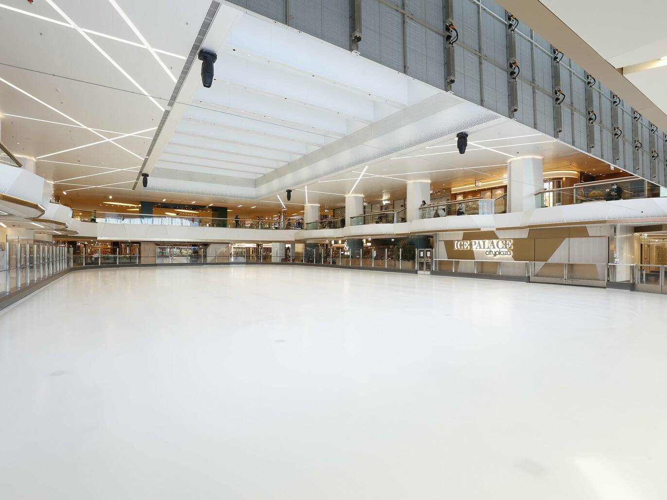 7 Best ice skating rinks in Hong Kong