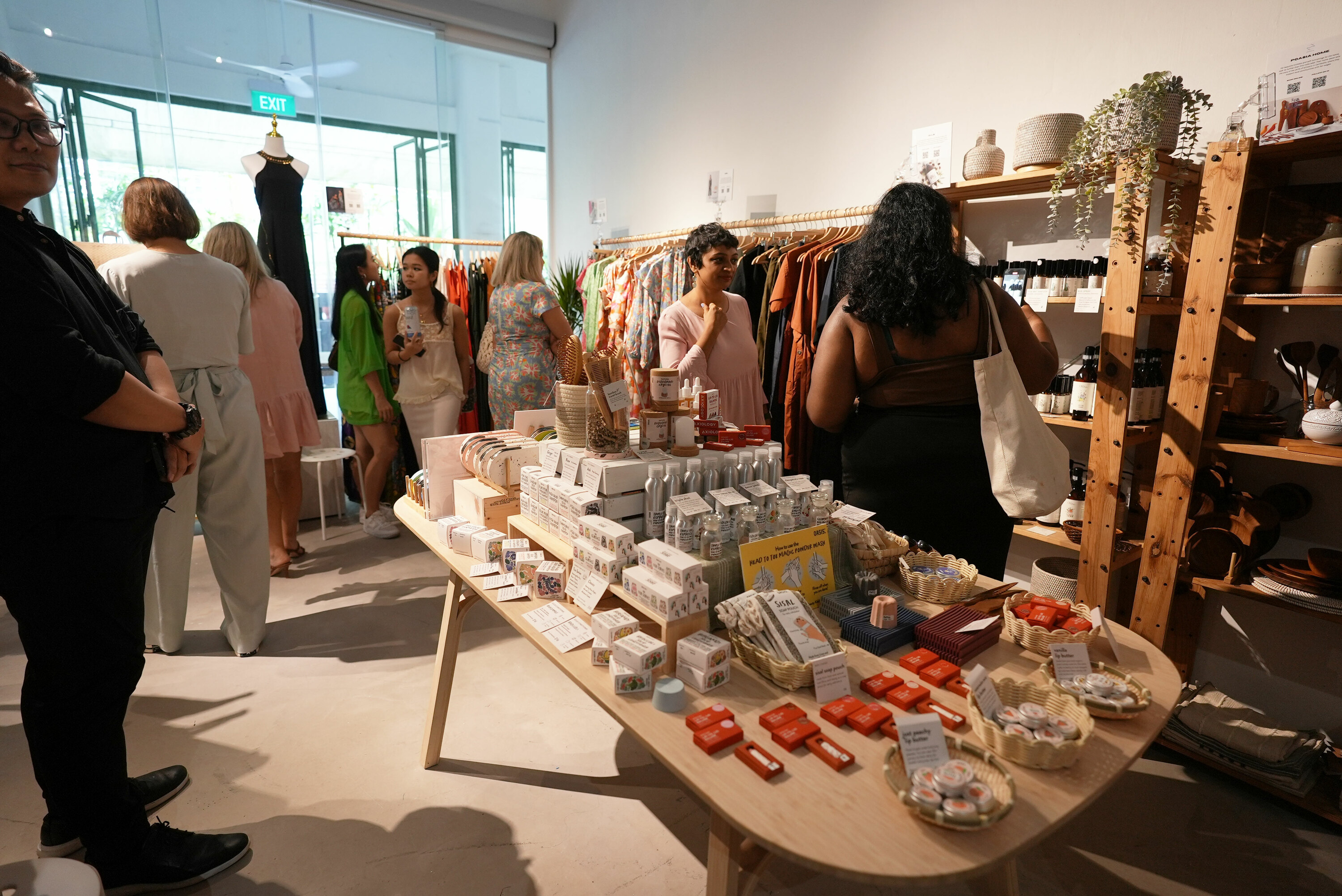 ZERRIN | Shopping in Singapore