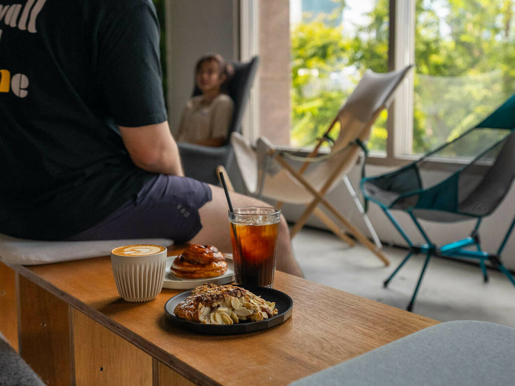 30 Quiet Cafés With Free Wi-Fi and Charging Points To Do Work Or Study