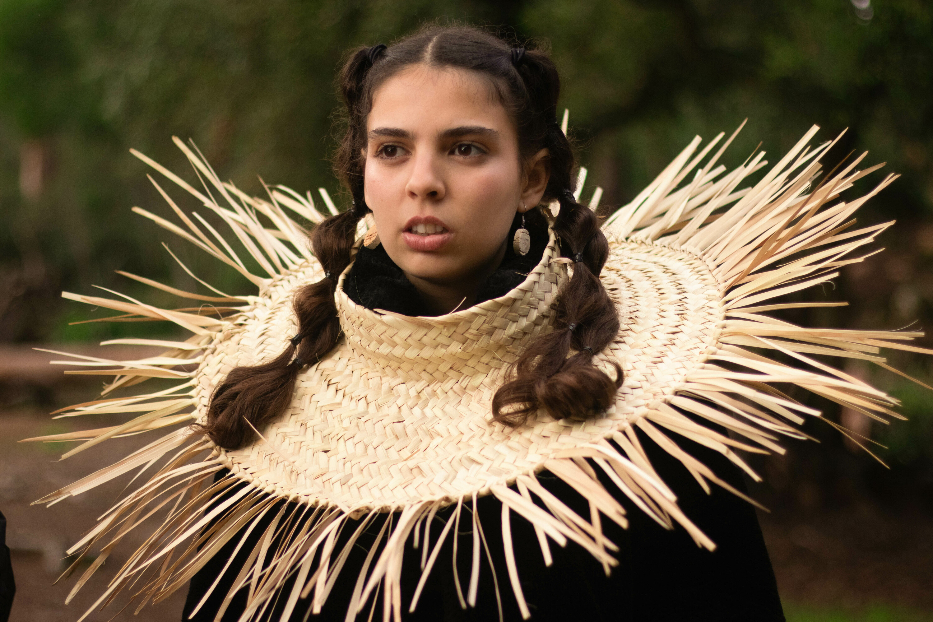 Um bombo, um sintetizador e uma loop-station. O “one woman show” de Ana Lua Caiano