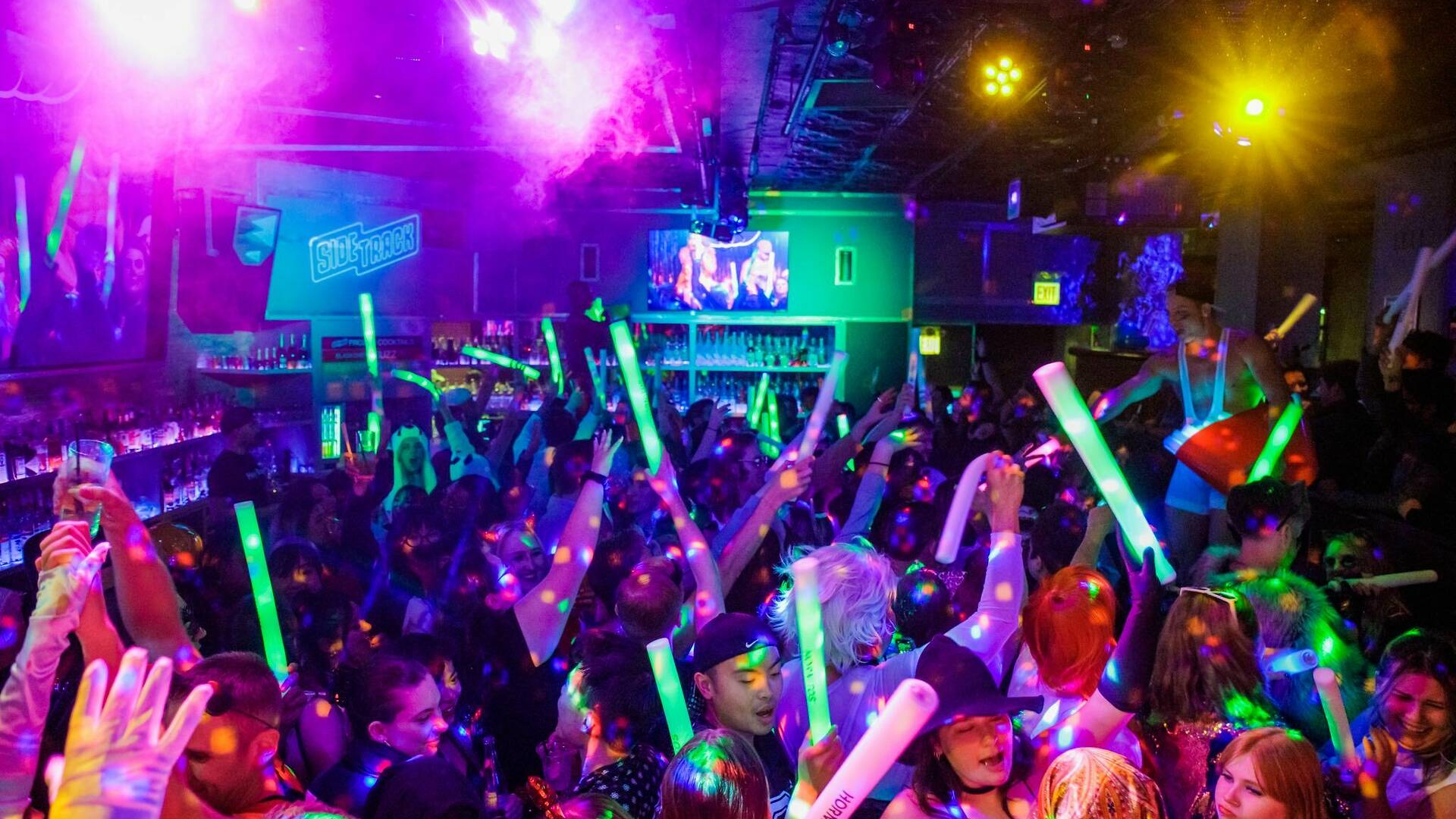 18 Best Nightclubs and Dance Clubs in Chicago: Nightlife Guide
