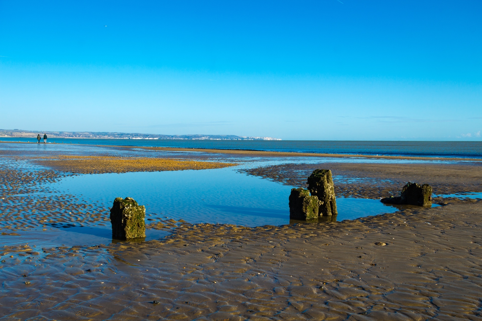 Revealed: These are the Most Polluted Beaches in the UK
