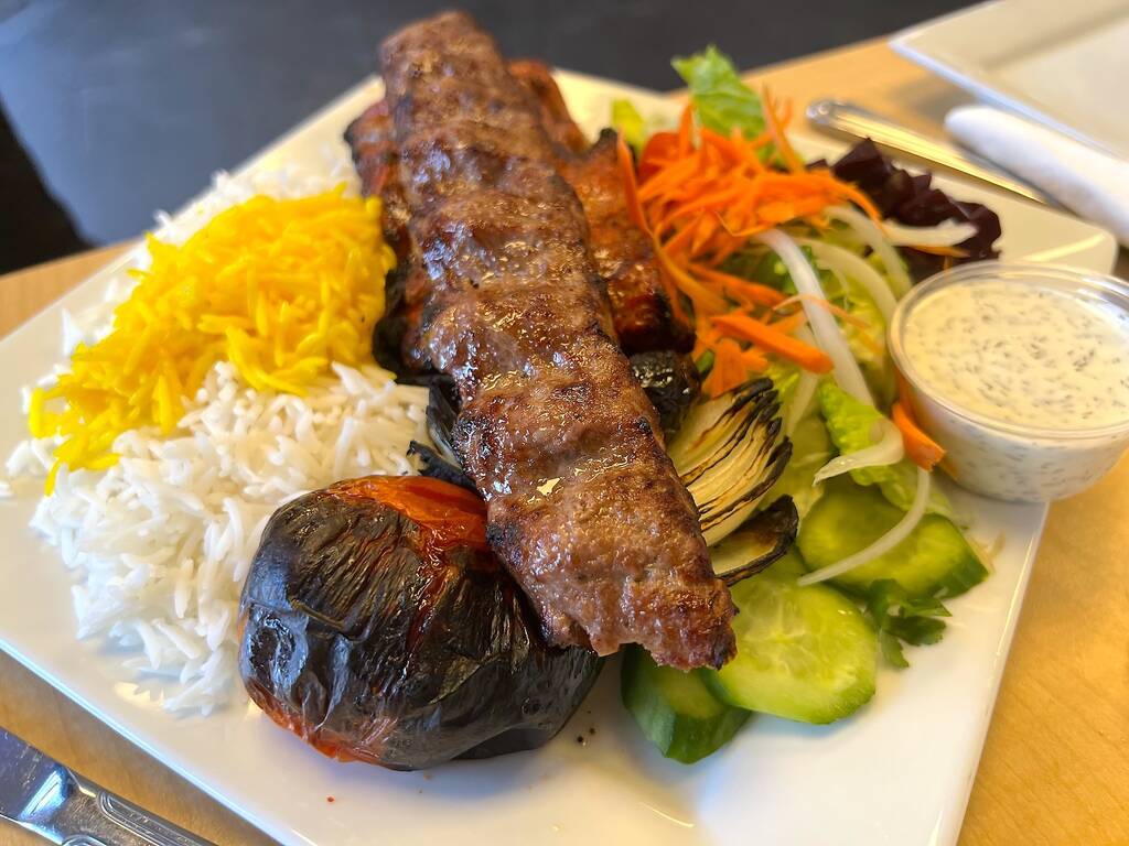 15 Best Kebab Restaurants in Los Angeles For Shawarma and Koobideh