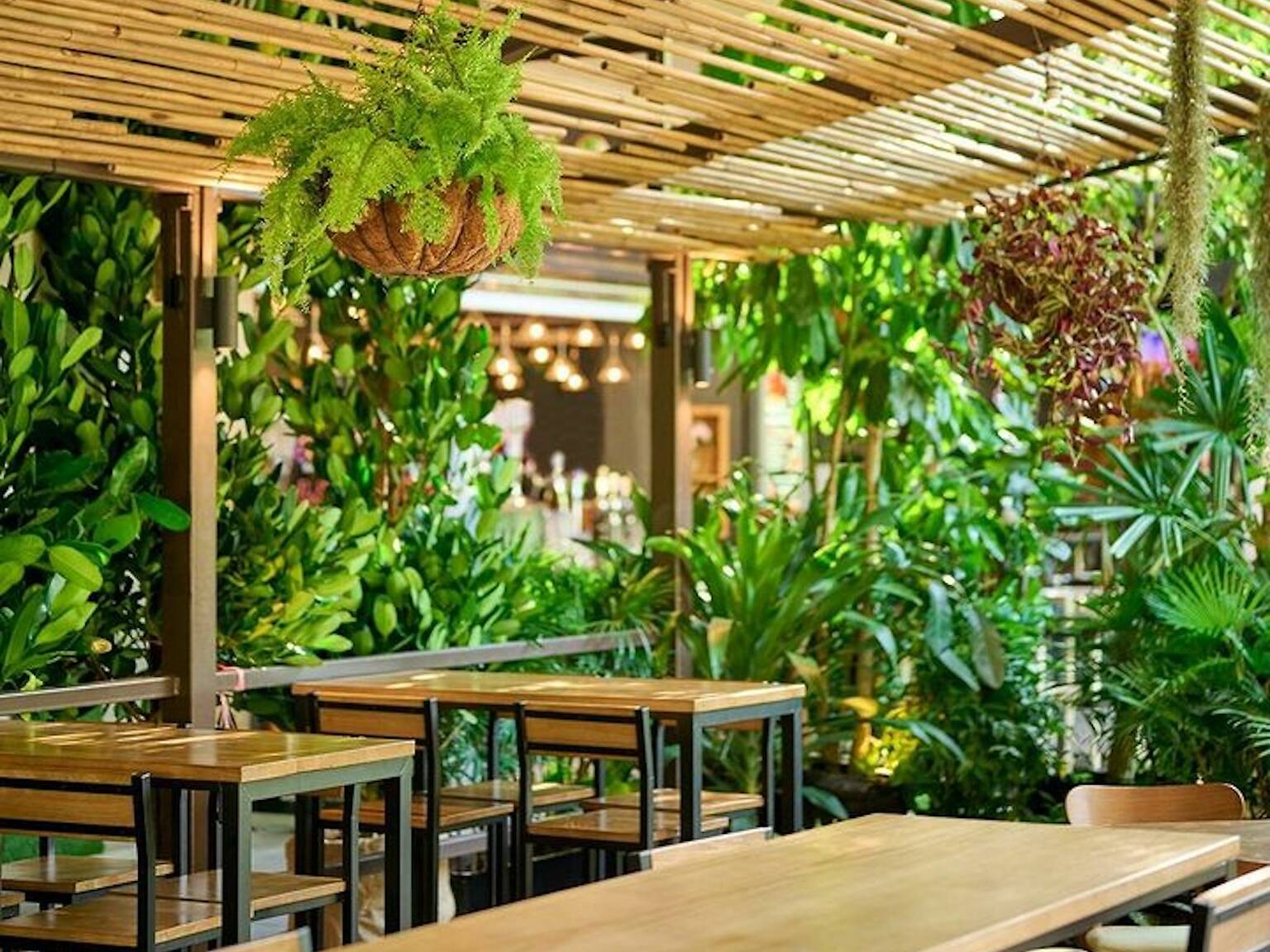 12 Best Tropical Cafes in Singapore To Live Your Best Island Life