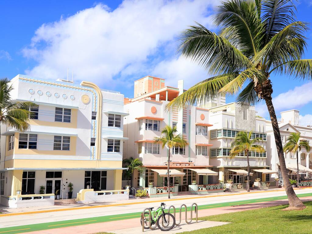 The Best Art Deco Buildings in Miami
