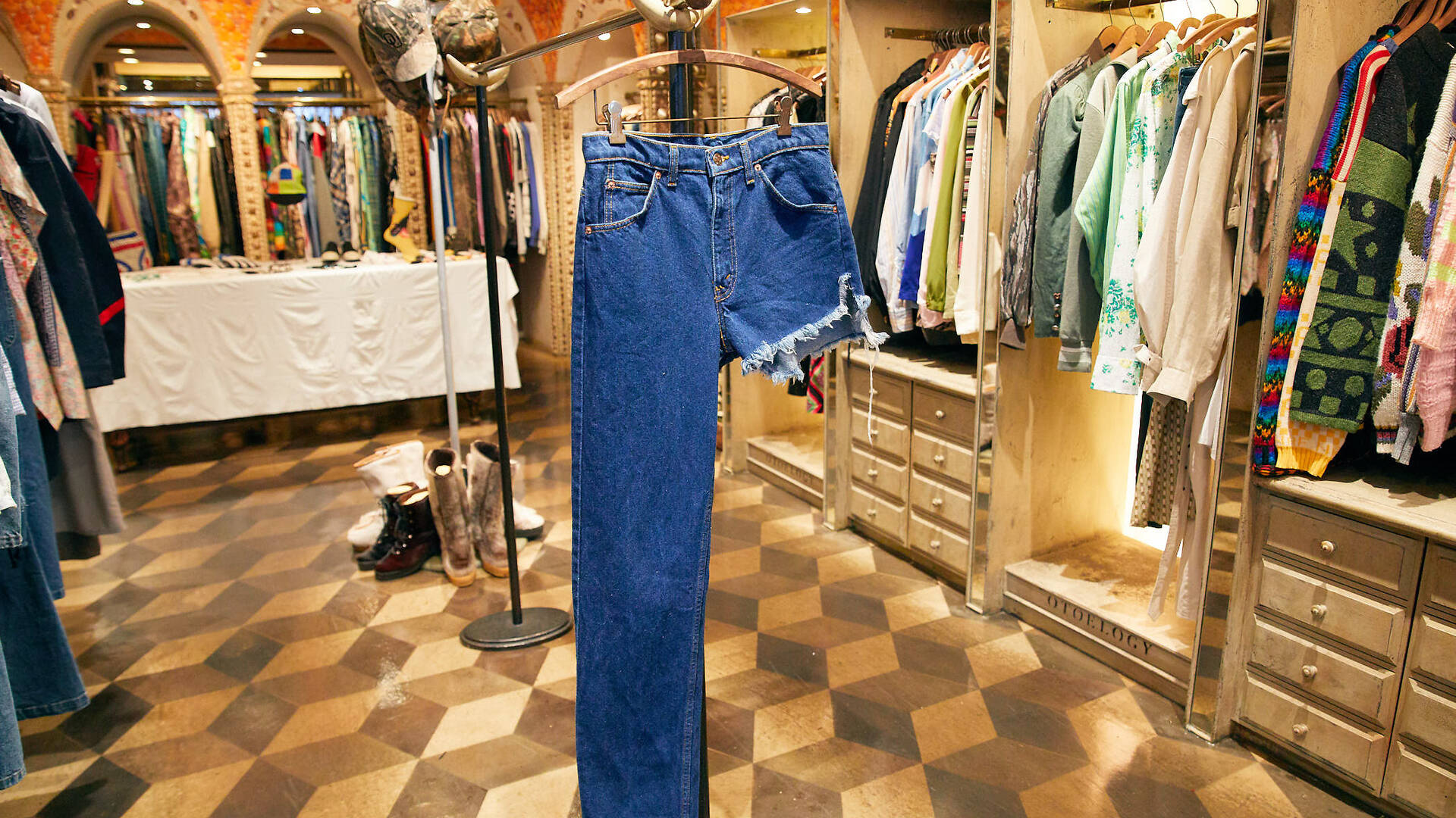 Otoe | Shopping in Harajuku, Tokyo