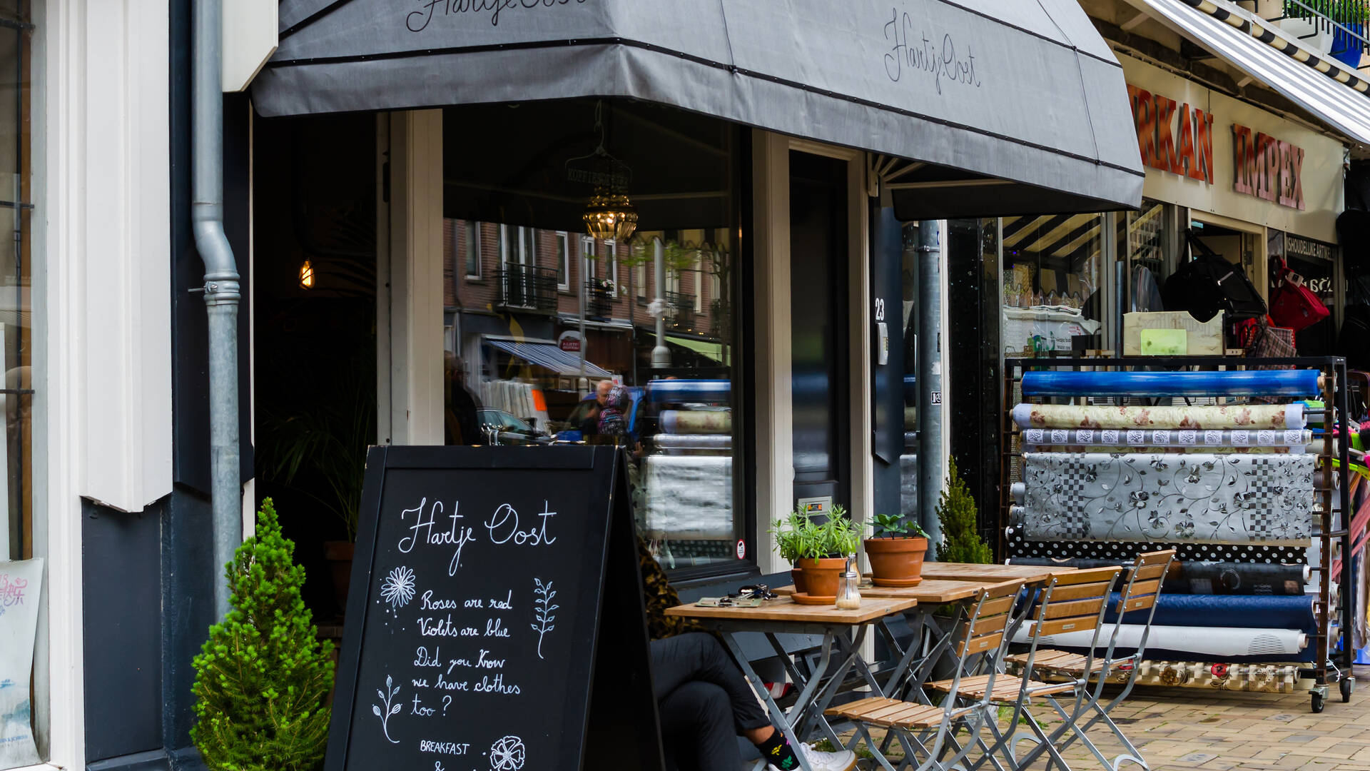 12 Best Cafés in Amsterdam for Coffee and Cakes, By A Local