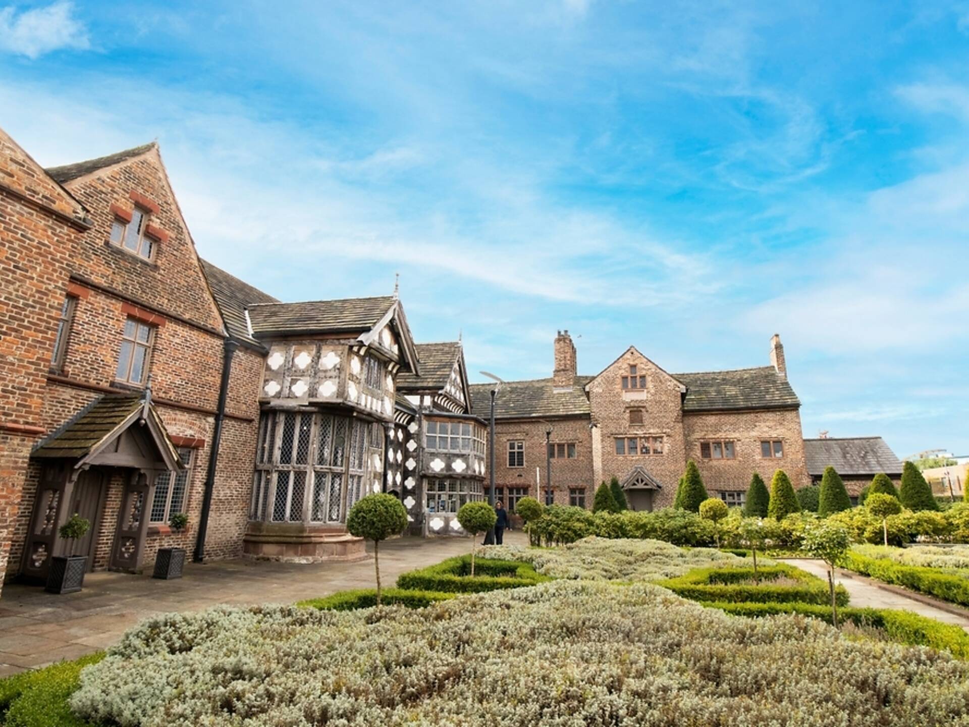 11 Brilliant Manchester Attractions You Shouldn’t Miss