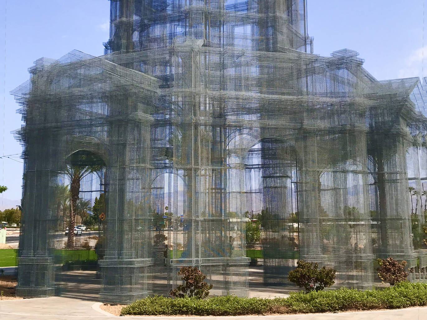 8 Art Installations Worth a Day Trip from Los Angeles