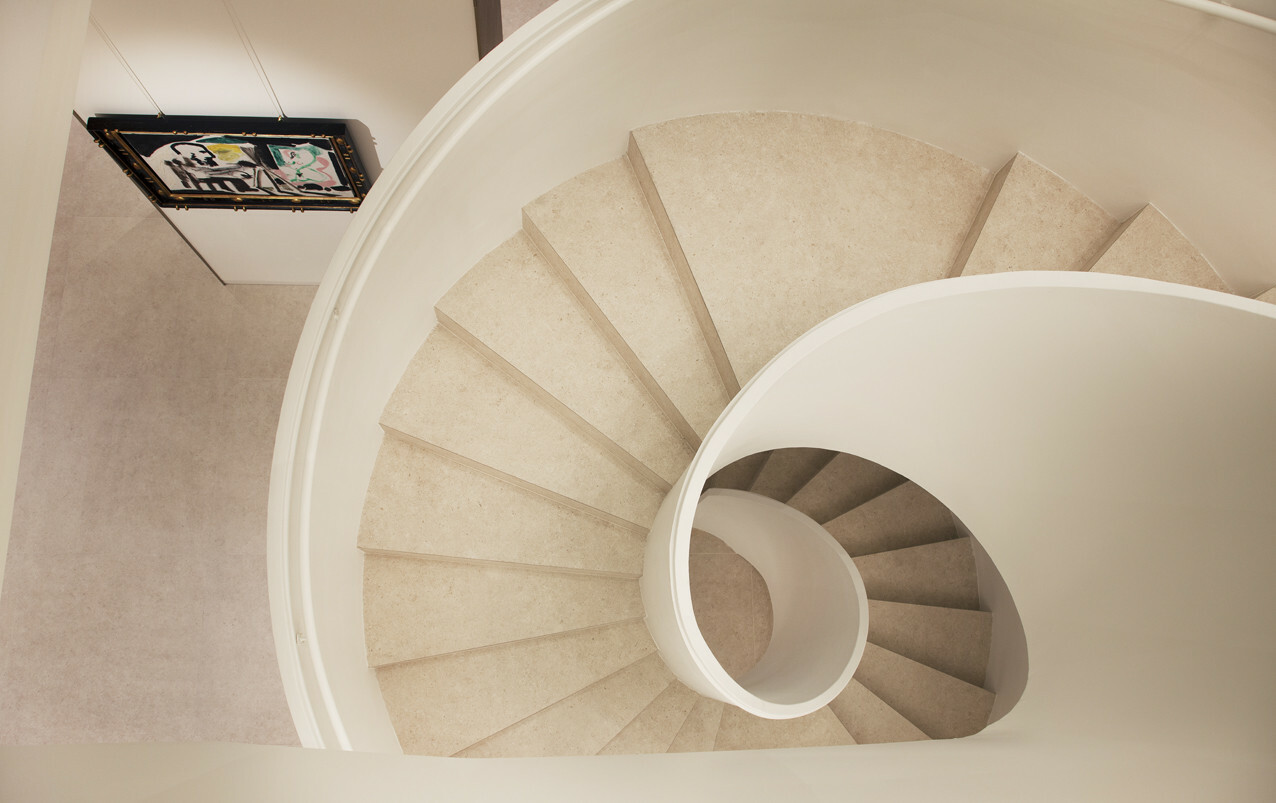 Así es la nueva y prestigiosa galería que esconde la escalera más ...