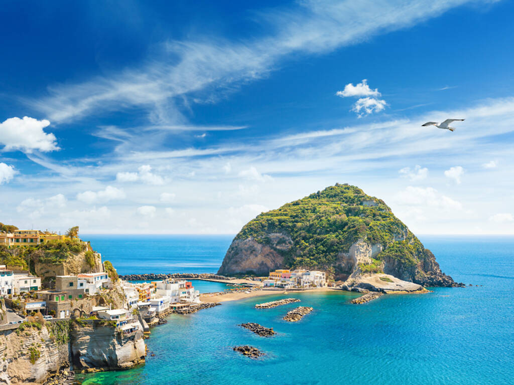 8 Best Islands to Visit in Italy for 2024 | Capri, Sicily and More