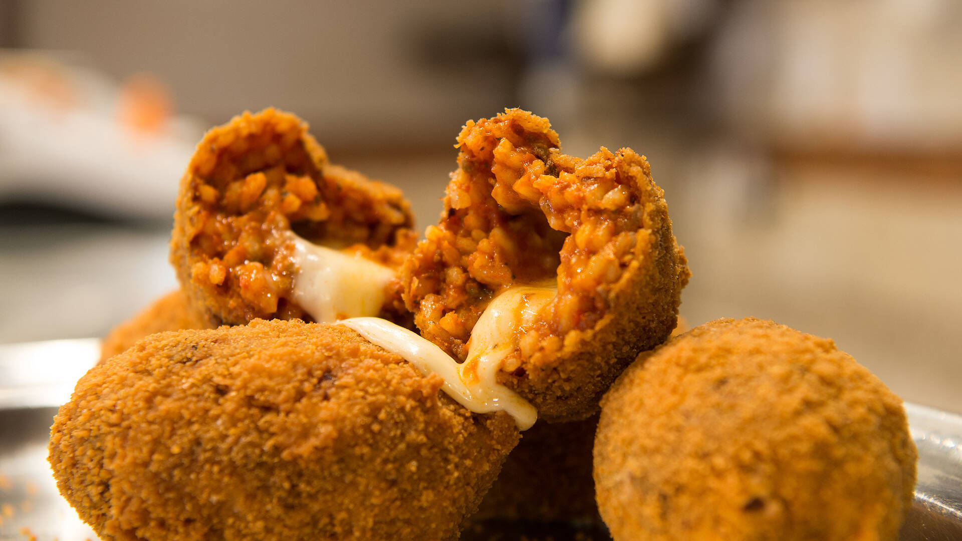 10 Best Foods To Try In Rome According To Locals