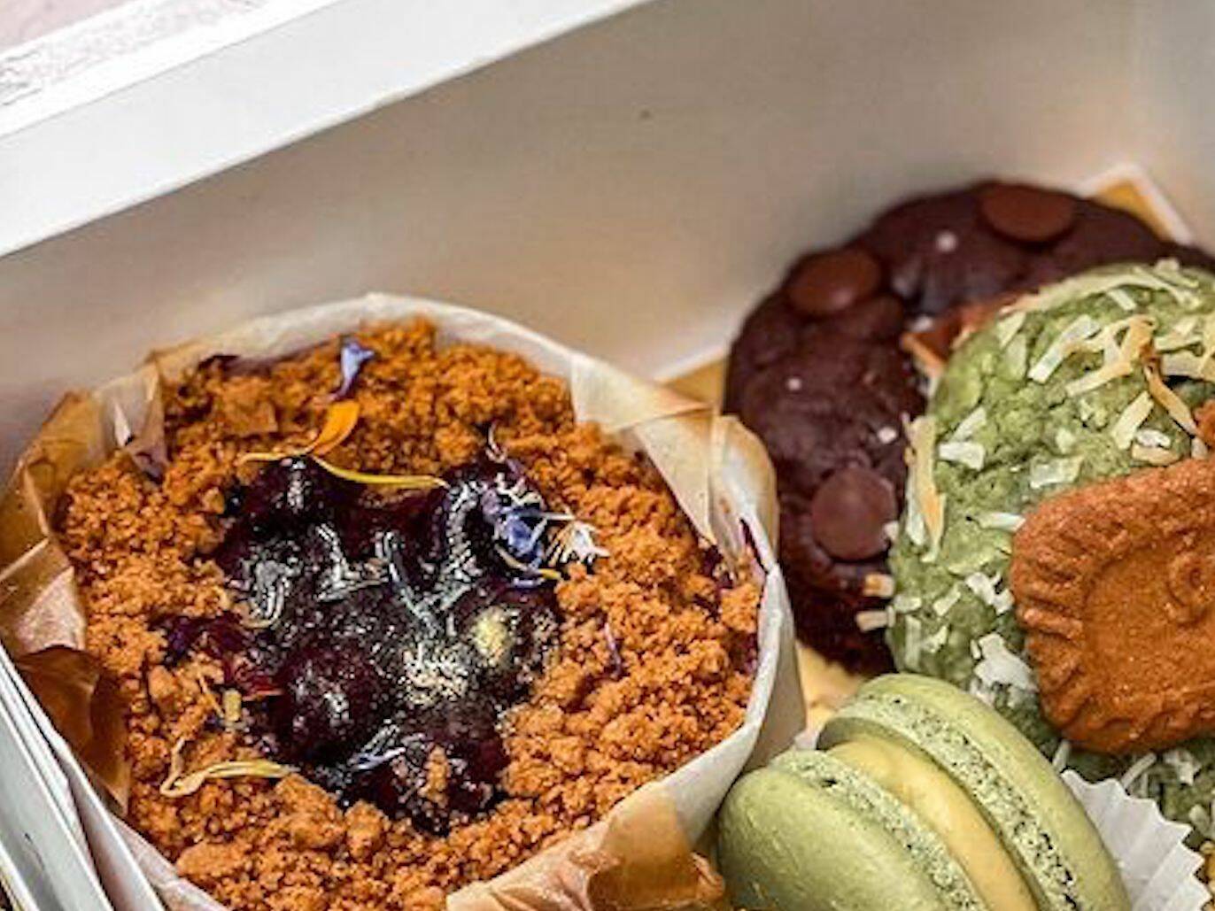 Best Care Packages To Show Your Loved Ones You’re Thinking of Them