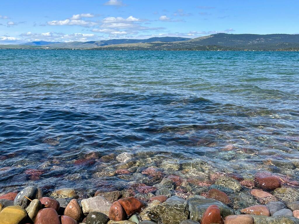 11 Best Lakes in the U.S. For a Cool Freshwater Dip